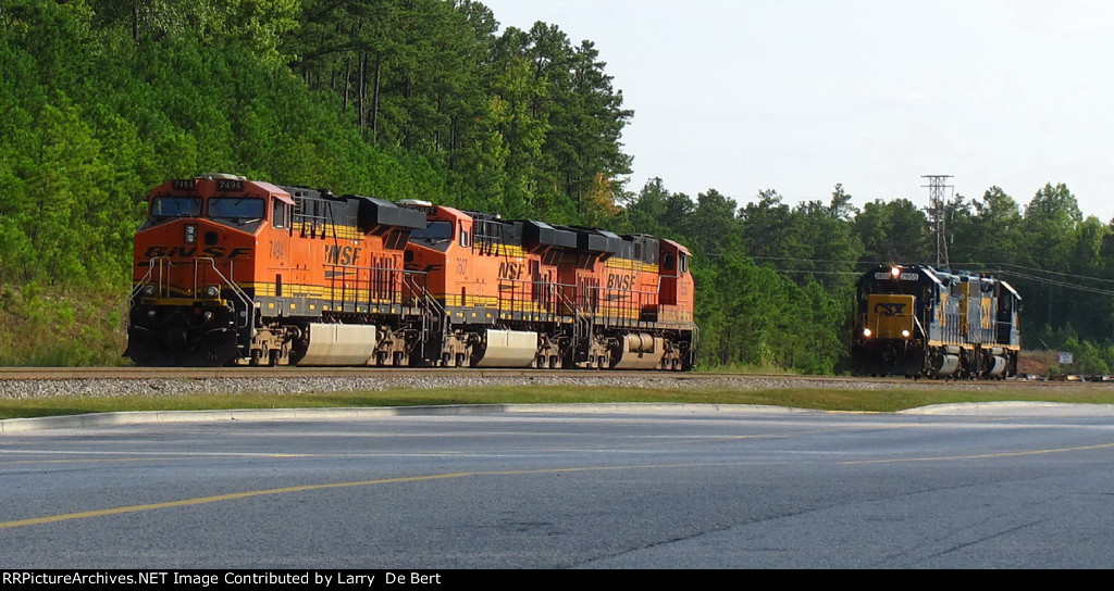 BNSF 7494 Waiting for the next container train